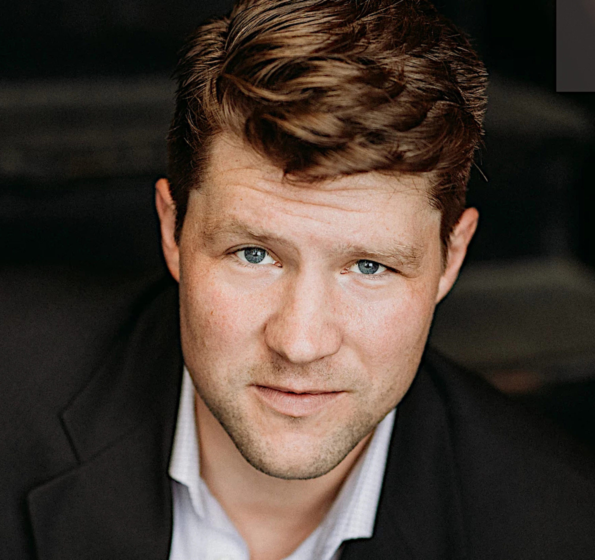 Jan van der Hooft - Pacific Opera Victoria