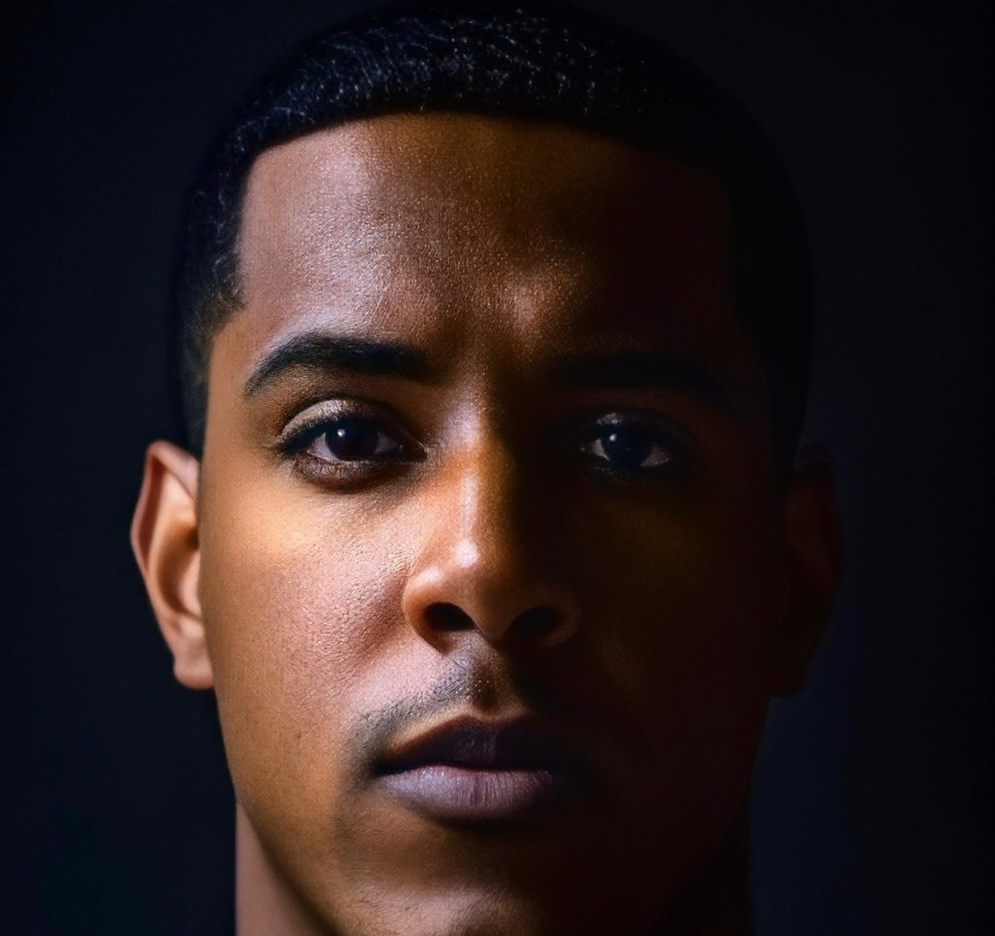 Donovan Singletary - Pacific Opera Victoria